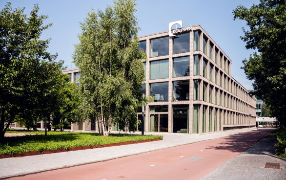 Flow Real Estate - Rethinking the spaces where we work and live